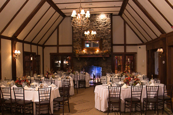 Dining Room - Lake Valhalla Club
